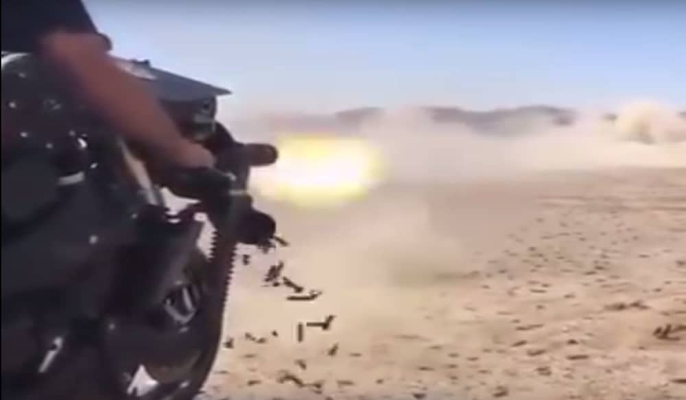 Video: This Motorcycle with a Minigun Mixes Firepower with Horsepower ...