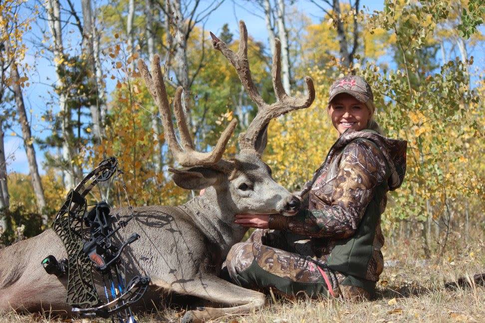 Exclusive Interview with Hunter and Champion Archer Alli Armstrong ...