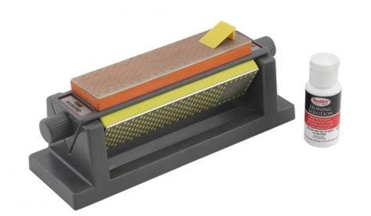Keep Your Edge with the Best Knife Sharpeners | OutdoorHub